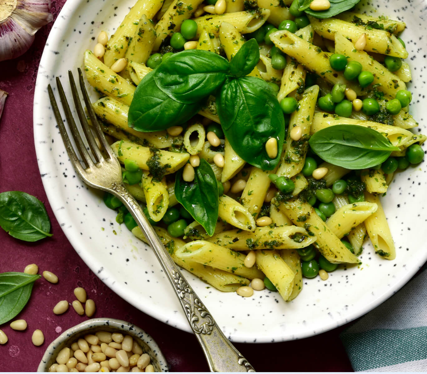 4 Pasta Sauce Herbs to Grow at Home | Ronzoni