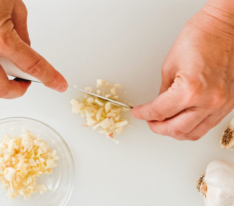 Basic Knife Skills 101 | Minced vs. Chopped vs. Diced | Ronzoni
