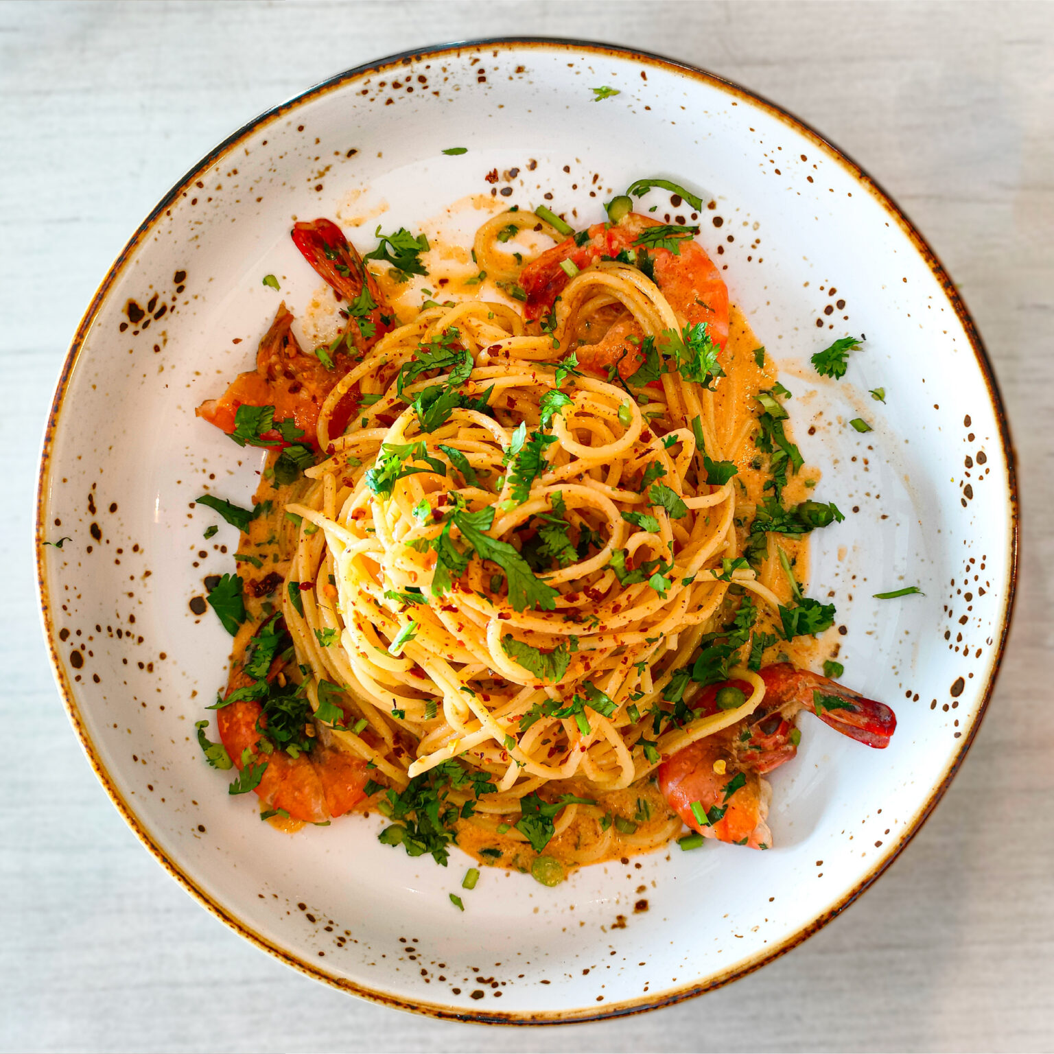 Whole Grain Spaghetti With Shrimp and Romesco Sauce | Ronzoni Pasta®